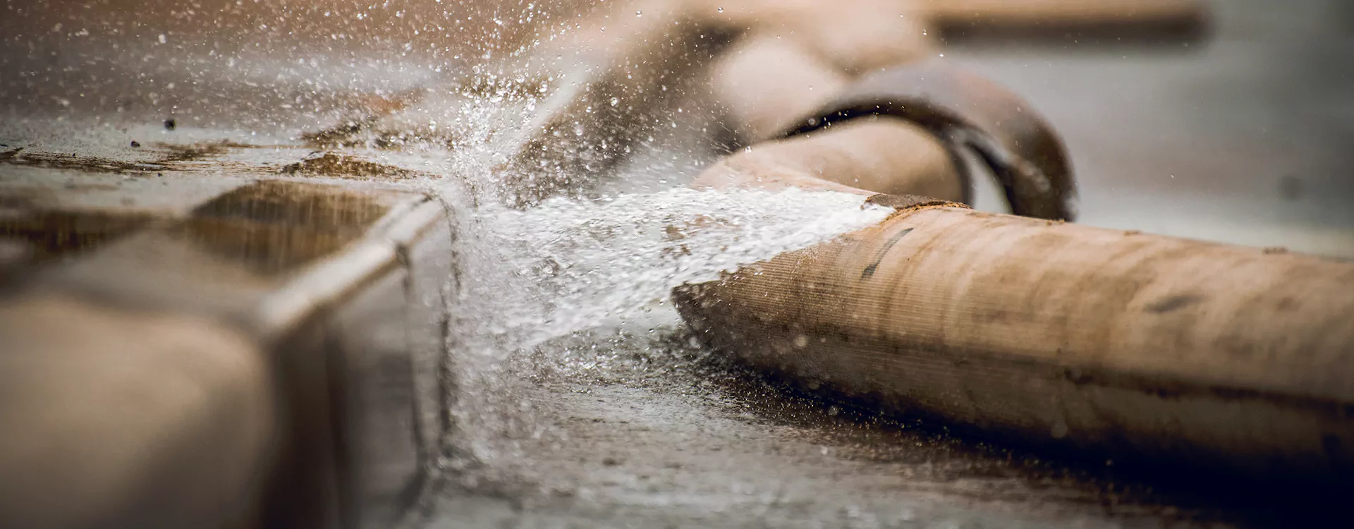 Water Main Break Experts Oshawa, ON - Emergency Water Main Break Repair ...